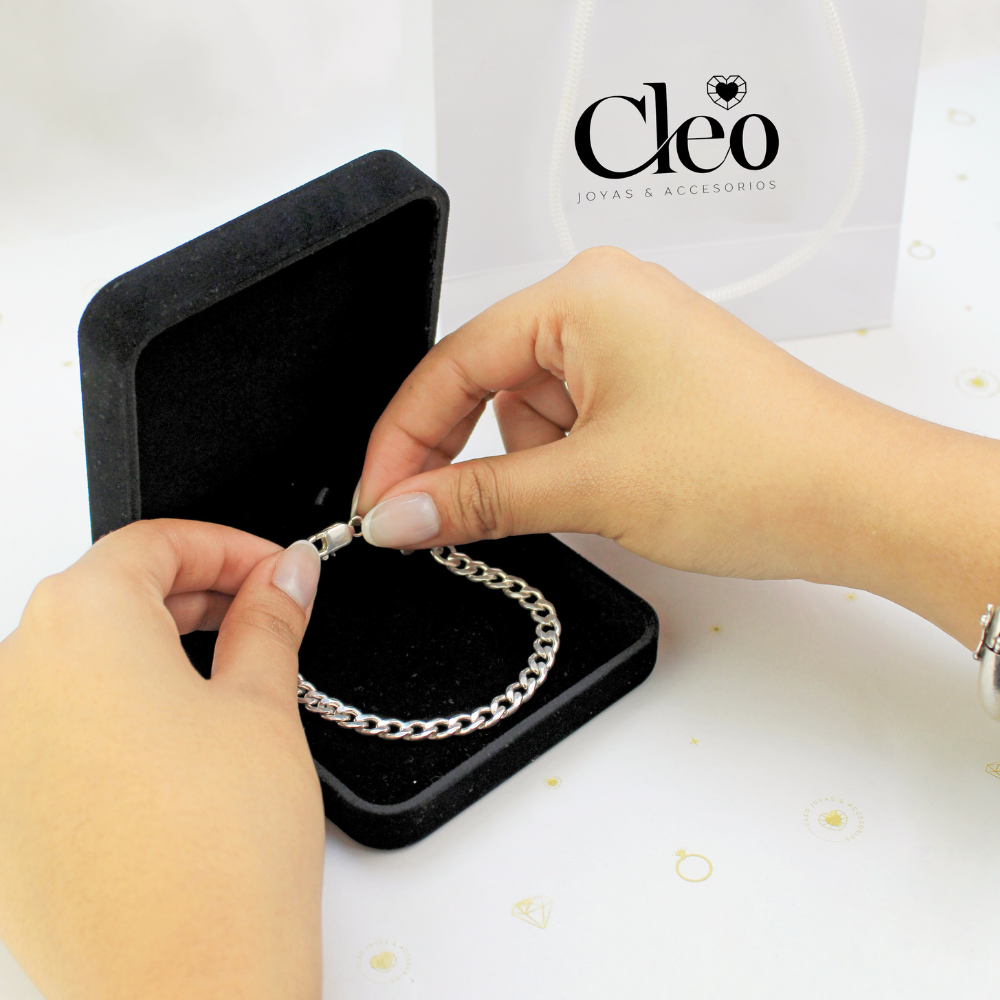 For Men – Cleo Joyas